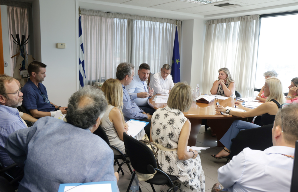 Συνάντηση του Περιφερειάρχη Αττικής Νίκου Χαρδαλιά με τον Γ.Γ ...